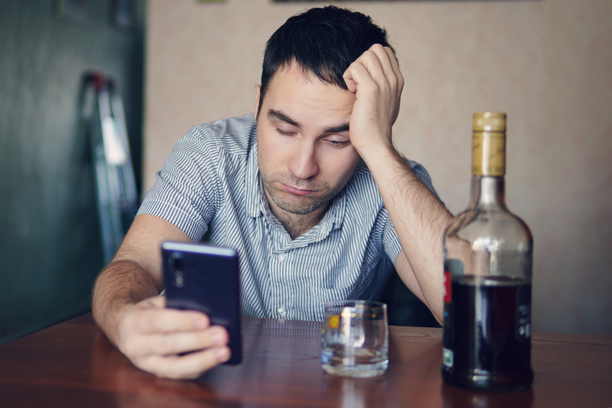 Study: Your Phone Can Tell If You’re Drunk | Grant & Hoffman Law